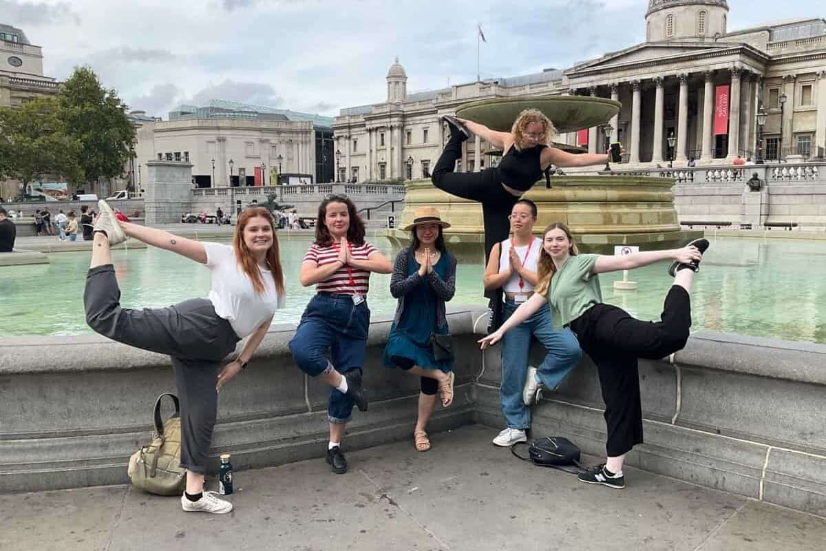 100 Team Building Games & Activities - Team Tactics