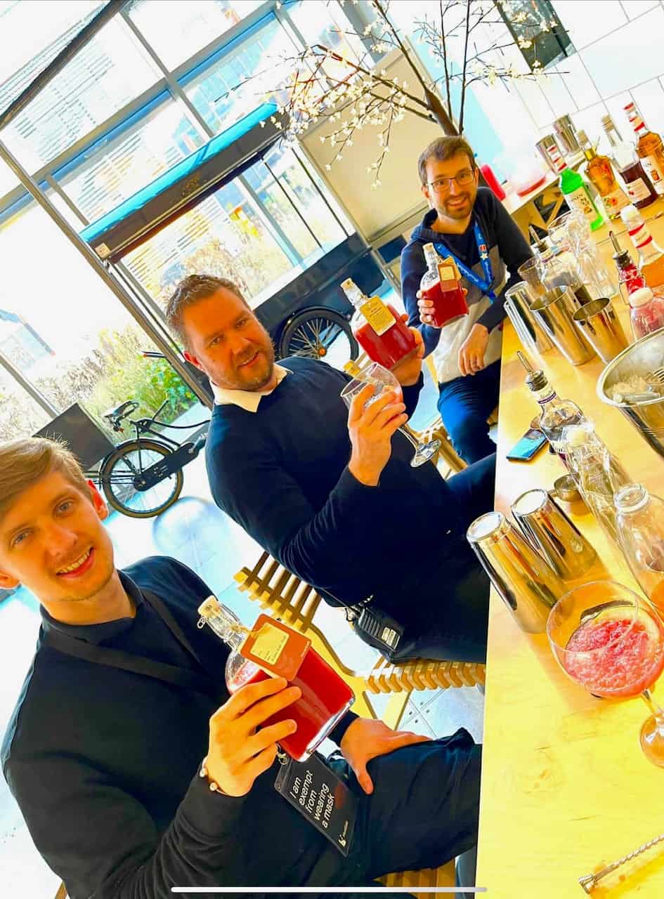 Cocktail Masterclass I Corporate Events | Team Tactics